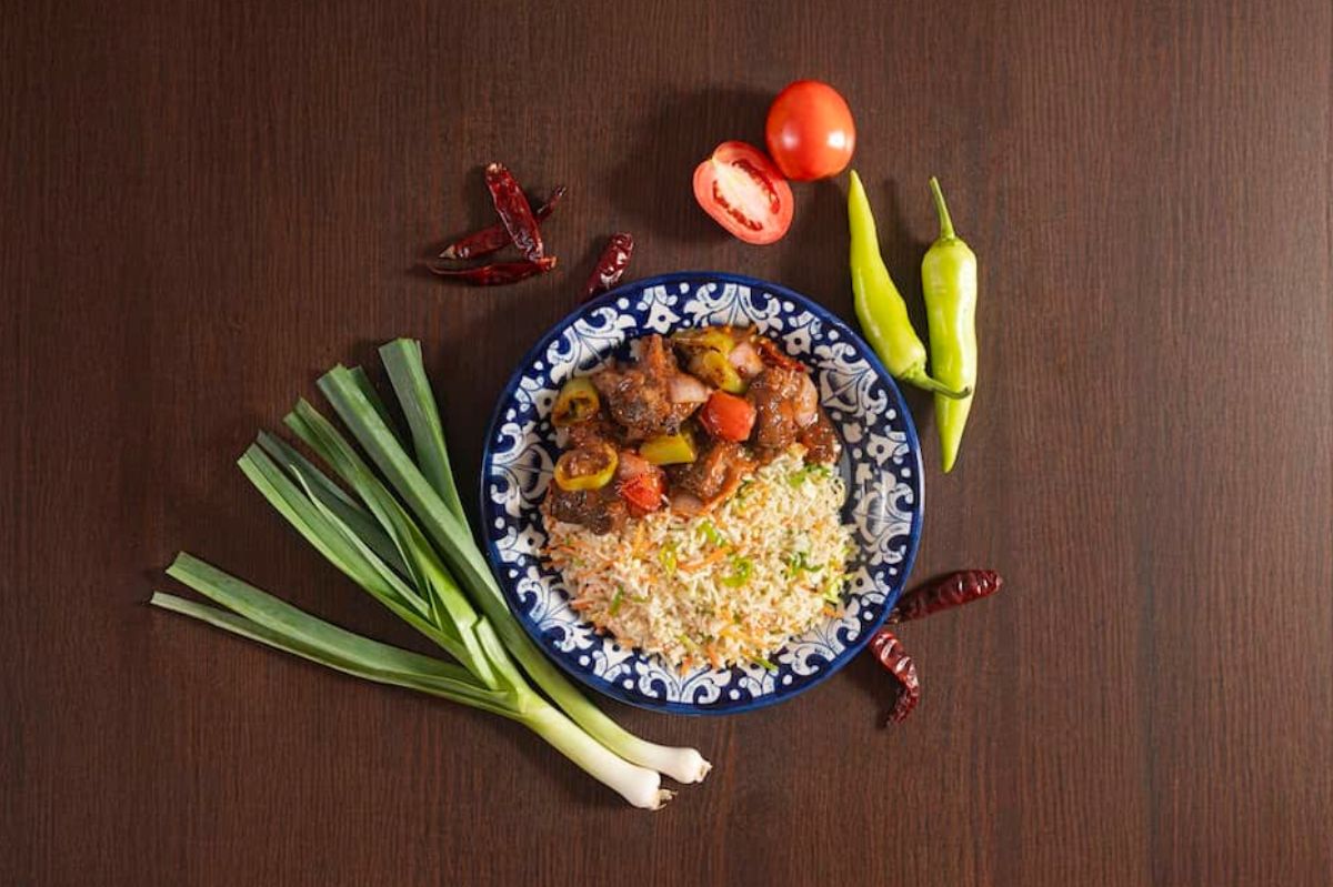 Chilli chicken & egg fried rice